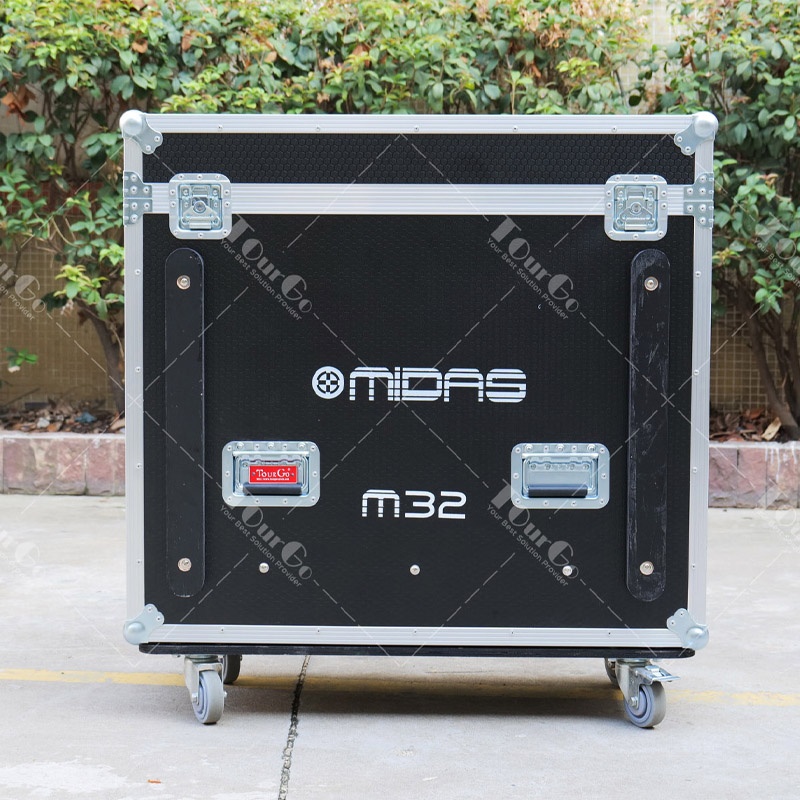 Flight case midas m32 live digital console mixer flight case