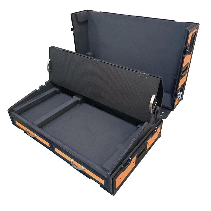 Orange Flight Case for MA3 Command wing and fader wing Controller