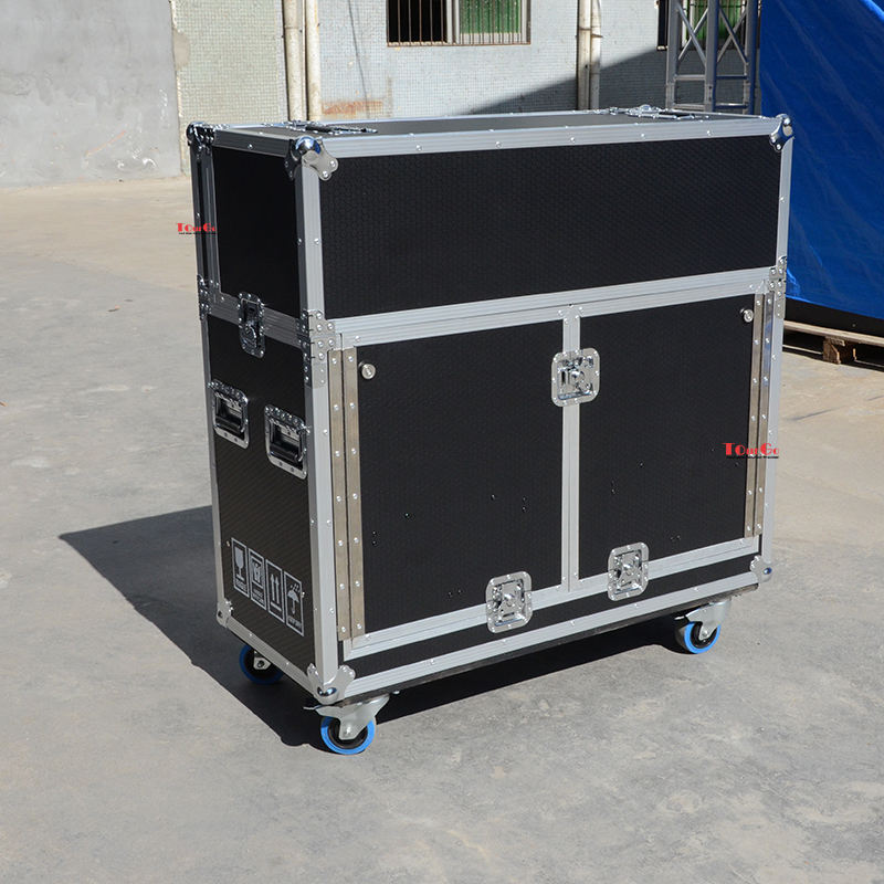 Flip flight case for Allen &Heath SQ-6 with doghause
