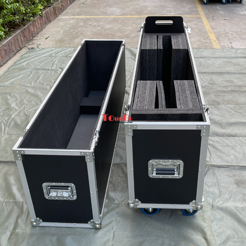 Universal Adjustable LCD/LED/Plasma TV Flight Case With 4" Wheels