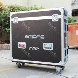 Flight case midas m32 live digital console mixer flight case